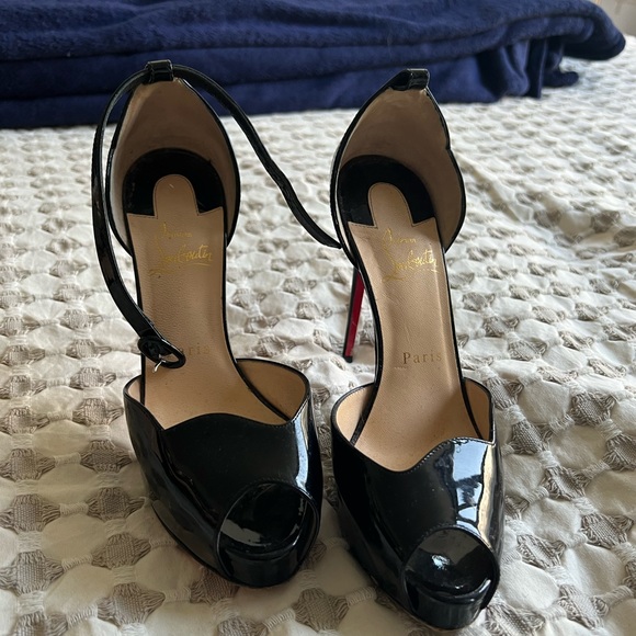 Christian Louboutin | Shoes | Christian Louboutin Hells Size 7 | Poshmark
